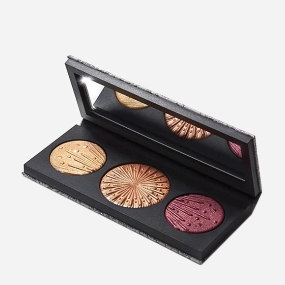 MAC Cosmetics | Makeup | Mac Flashing Ice Extra Dimension Skinfinish ...